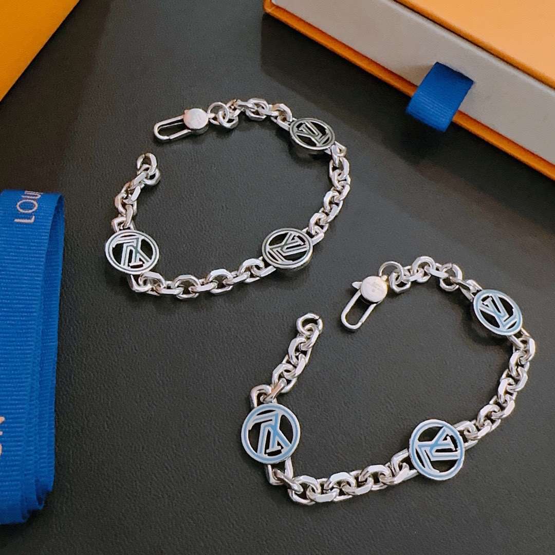 Louis Vuitton Rock Punk Bracelet Silver For Women - Temafes
