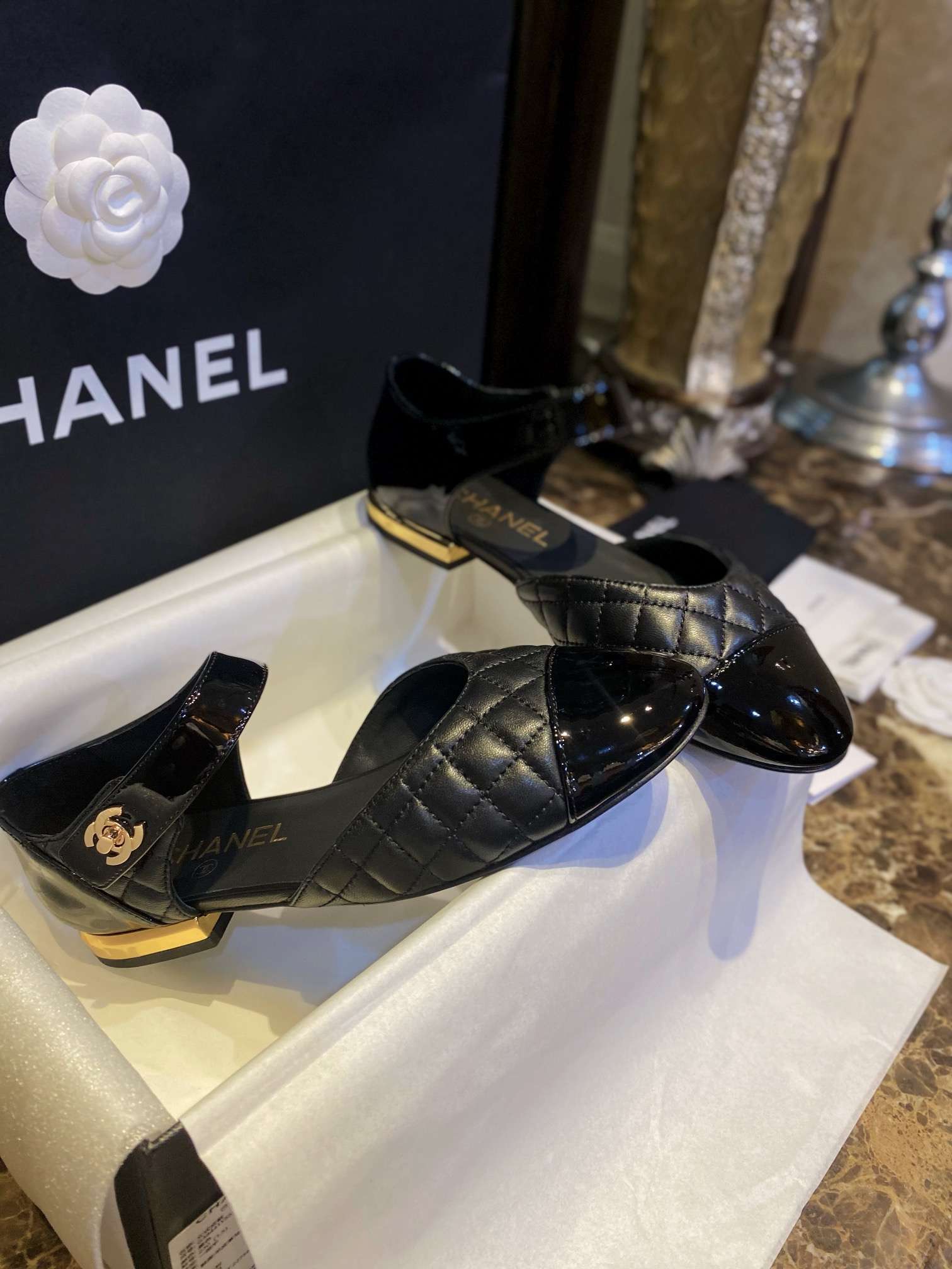 Chanel CC Logo Sling Black For Women - Temafes