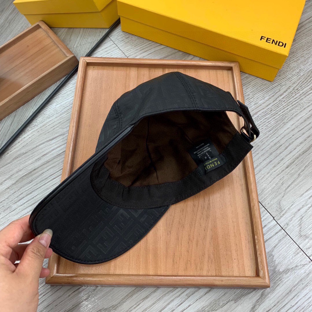 Fendi Baseball Cap Black Fendi Cap - Temafes
