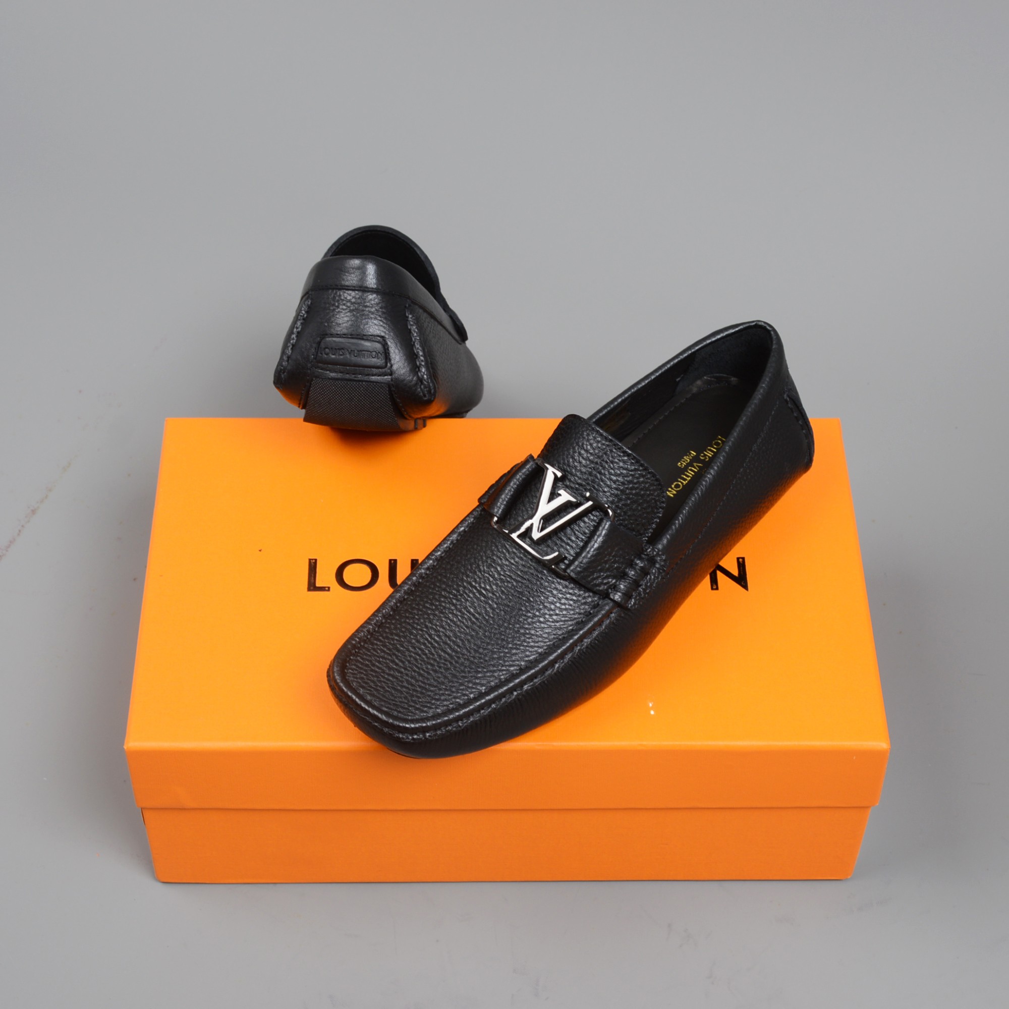 LV Mocassin Canvas Black For Men - TEMAFES