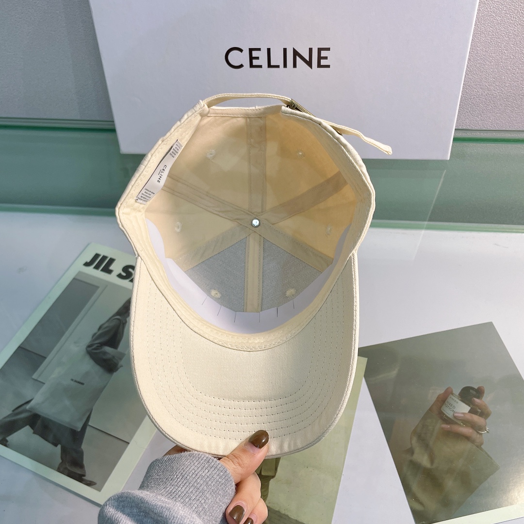 Celine Baseball Cap In Cotton Beige - Temafes