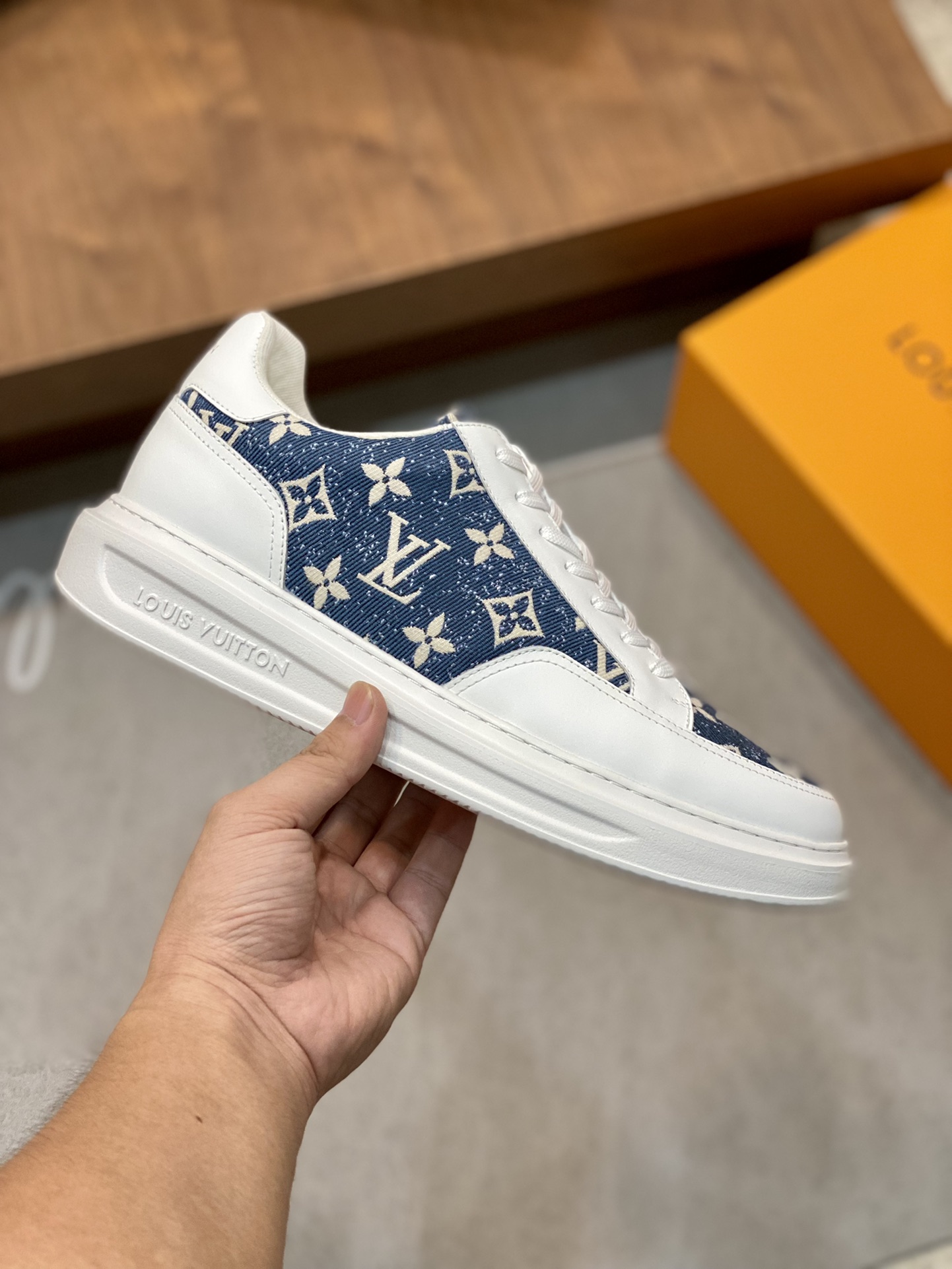 Louis Vuittion Beverly Hills Sneaker Blue For Men LV - Temafes